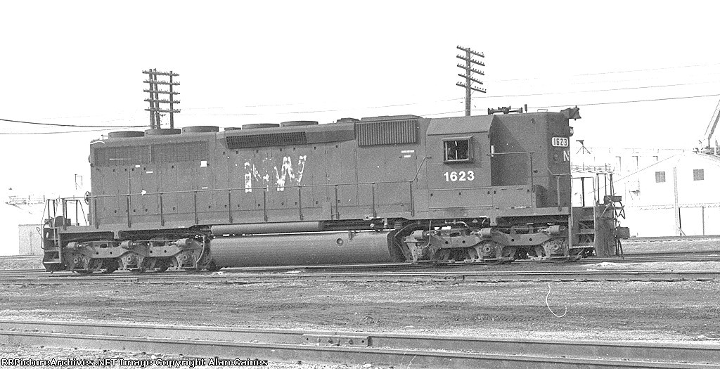 N&W SD-40 1623